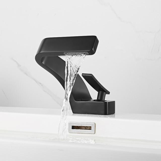 Home And Tower | Alpha Single-Hole Bathroom Sink Faucet - Home and Tower